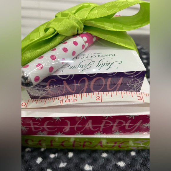 Lady Jayne Ltd | Office | Lady Jayne Ltd Tower Of Notes Wpenenjoy Be ...